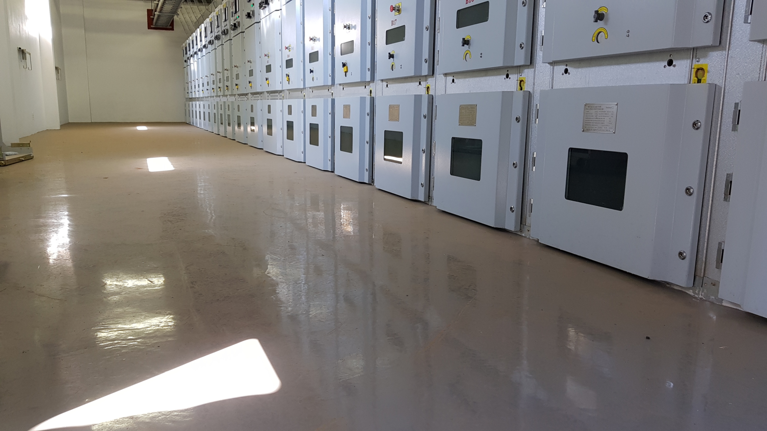 Eldoraigne Substation Epoxy floors - Michael Pretorius